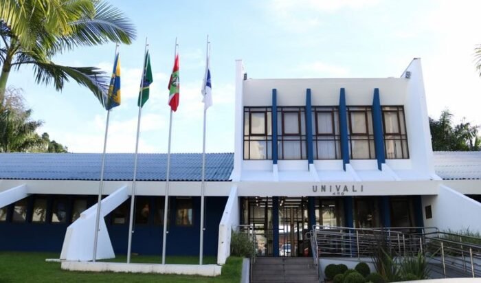 Crub | Universidade do Itajaí comemora 57 Anos de Ensino Superior!